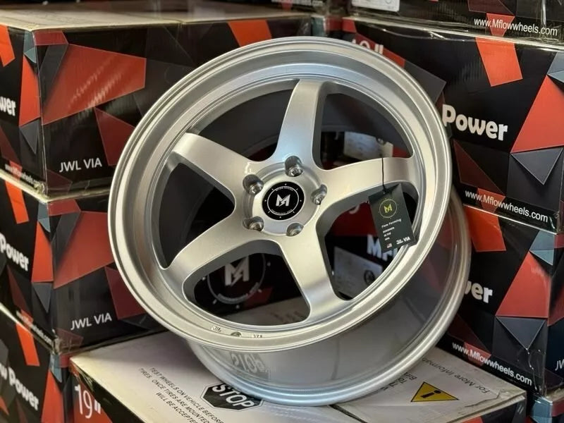 4 Pcs 18x8.5 +35 5x114.3 MFlow MFR3 Hyper Silver Wheels Set 18" Rims C ...