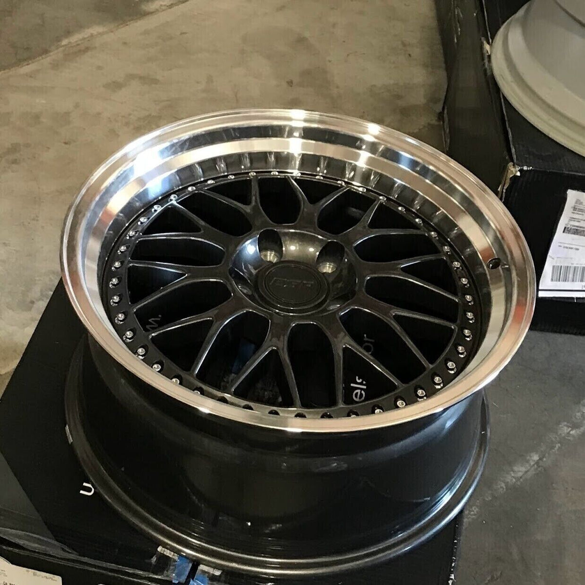 18x8.5 5x100 +30 ESR SR01 Gunmetal 18" Wheels Rims Set (4) – eurowheelsusa