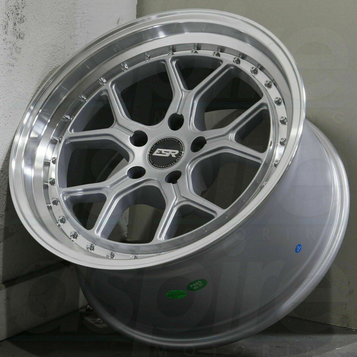 19 Inch ESR CS2 Hyper Silver Wheels 19x8.5 +30 5x114.3 Rims Set 4 ...