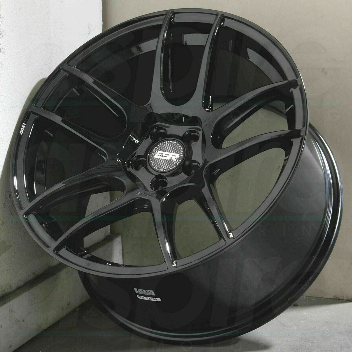ESR CS8 Wheels 18x8.5 +30 / 18x9.5 +35 5x100 Gloss Black 18 Inch Rims ...