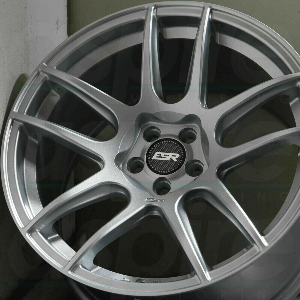 ESR CS8 Hyper Silver Wheels 18x9.5 / 18x10.5 5x114.3 +22 Set of 4 Rims ...